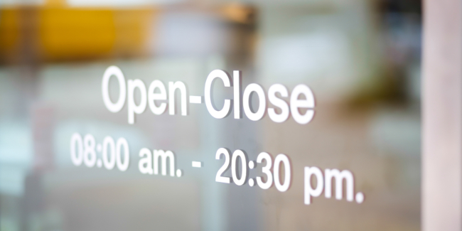 Vinyl Signs | Adams Sign Service and Repair